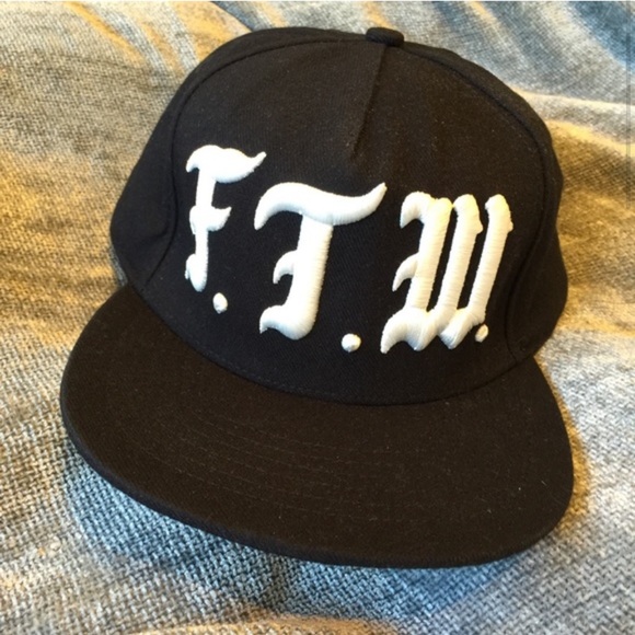 UNIF | Accessories | Unif Ftw Snapback Hat | Poshmark